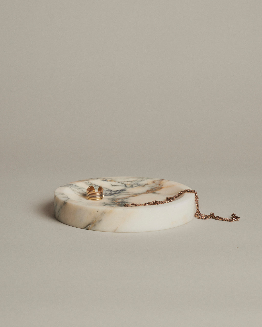 Cicco Catchall in Calacatta Gold Marble – EIMI